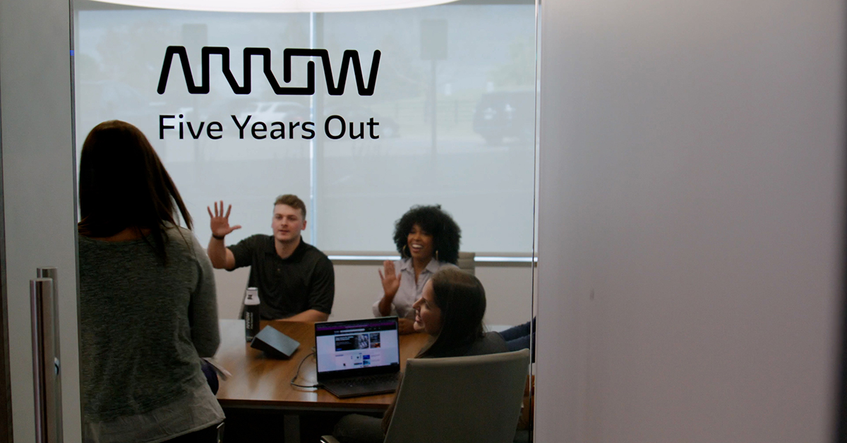 Arrow Electronics Engages Employees with AI-Driven Learning